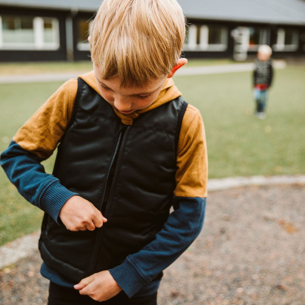 Weighted vest for children